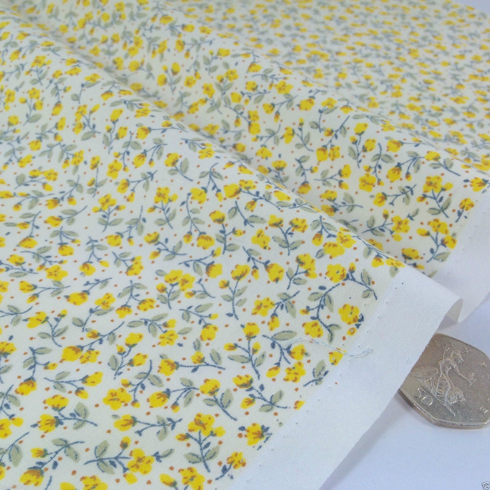 Small print floral fabric 100% cotton poplin, sold per 1/2 Metre from ...